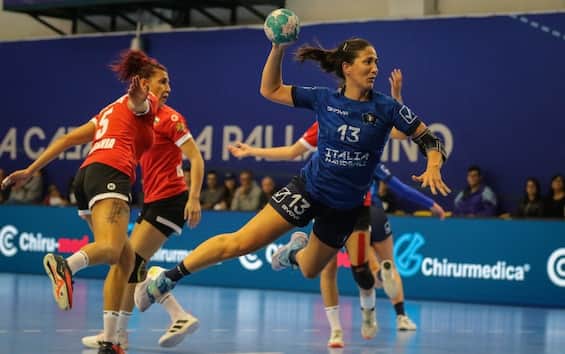 Pallamano femminile, Qualificazioni Mondiali: l'Italia batte la Bulgaria 33-29 | Sky Sport